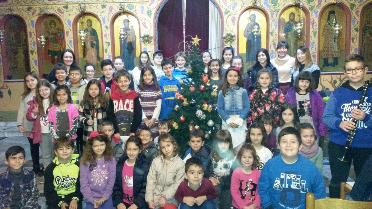 2018 12-2. Στολίσαμε και Φωτίσαμε το Χριστουγεννιάτικο Δέντρο. | ΓΑΛΙΛΑΙΑ