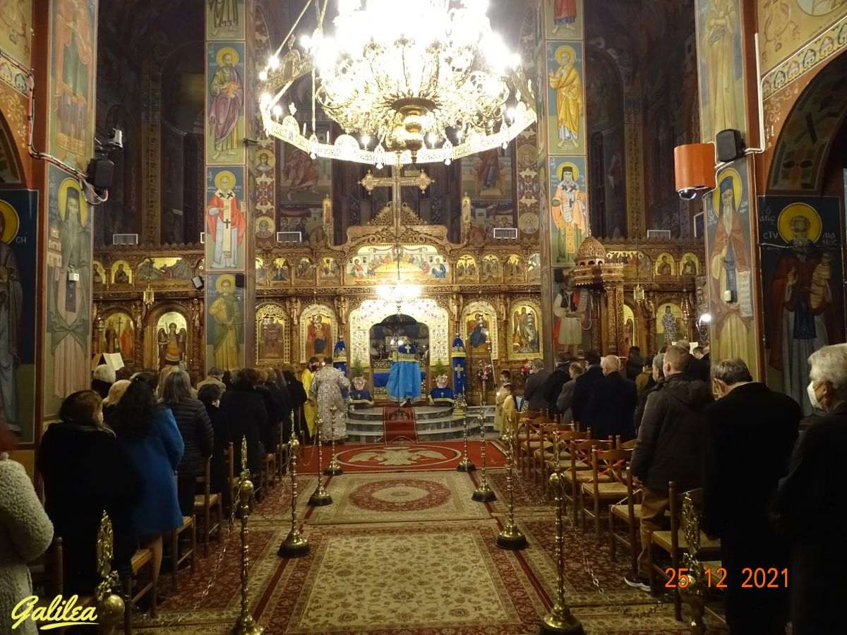 2021 25 ΔΕΚ. ΧΡΙΣΤΟΥΓΕΝΝΑ ΜΕ ΔΥΟ Θ.ΛΕΙΤΟΥΡΓΙΕΣ ΣΤΟΝ Ι.ΝΑΟ ΜΑΣ | ΓΑΛΙΛΑΙΑ