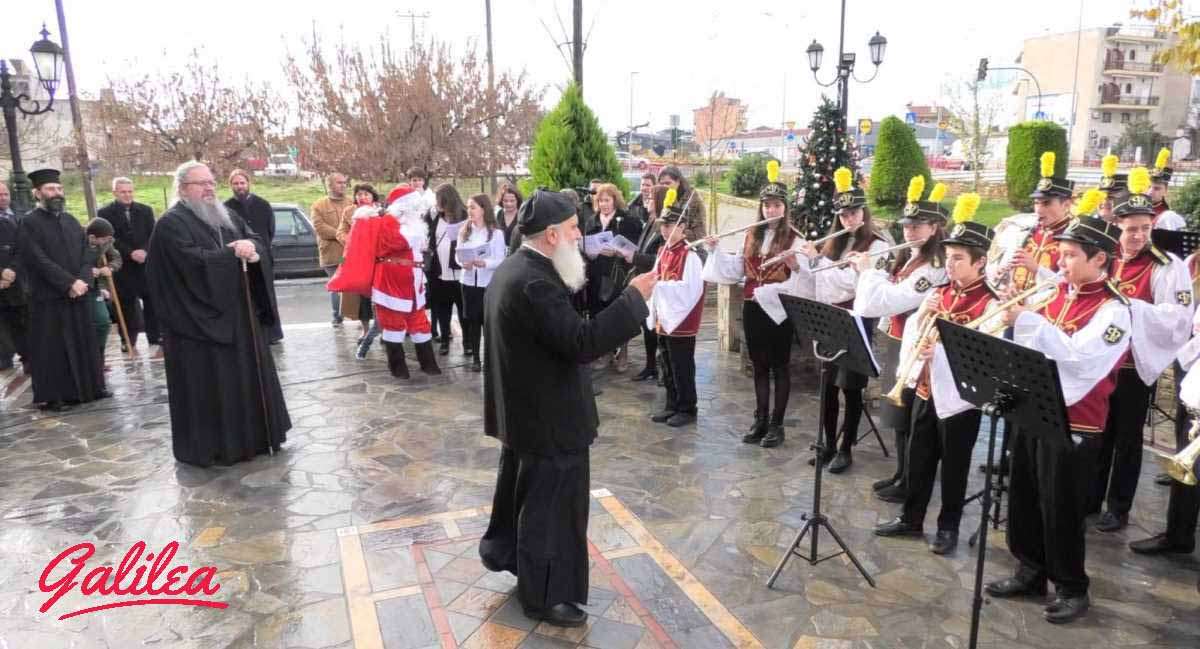 2022 11 ΔΕΚ. ΒΙΝΤΕΟ ΤΟ ΑΝΑΜΜΑ ΤΟΥ ΔΕΝΤΡΟΥ ΤΩΝ ΧΡΙΣΤΟΥΓΕΝΝΩΝ ΣΤΟΝ Ι.ΝΑΟ ...